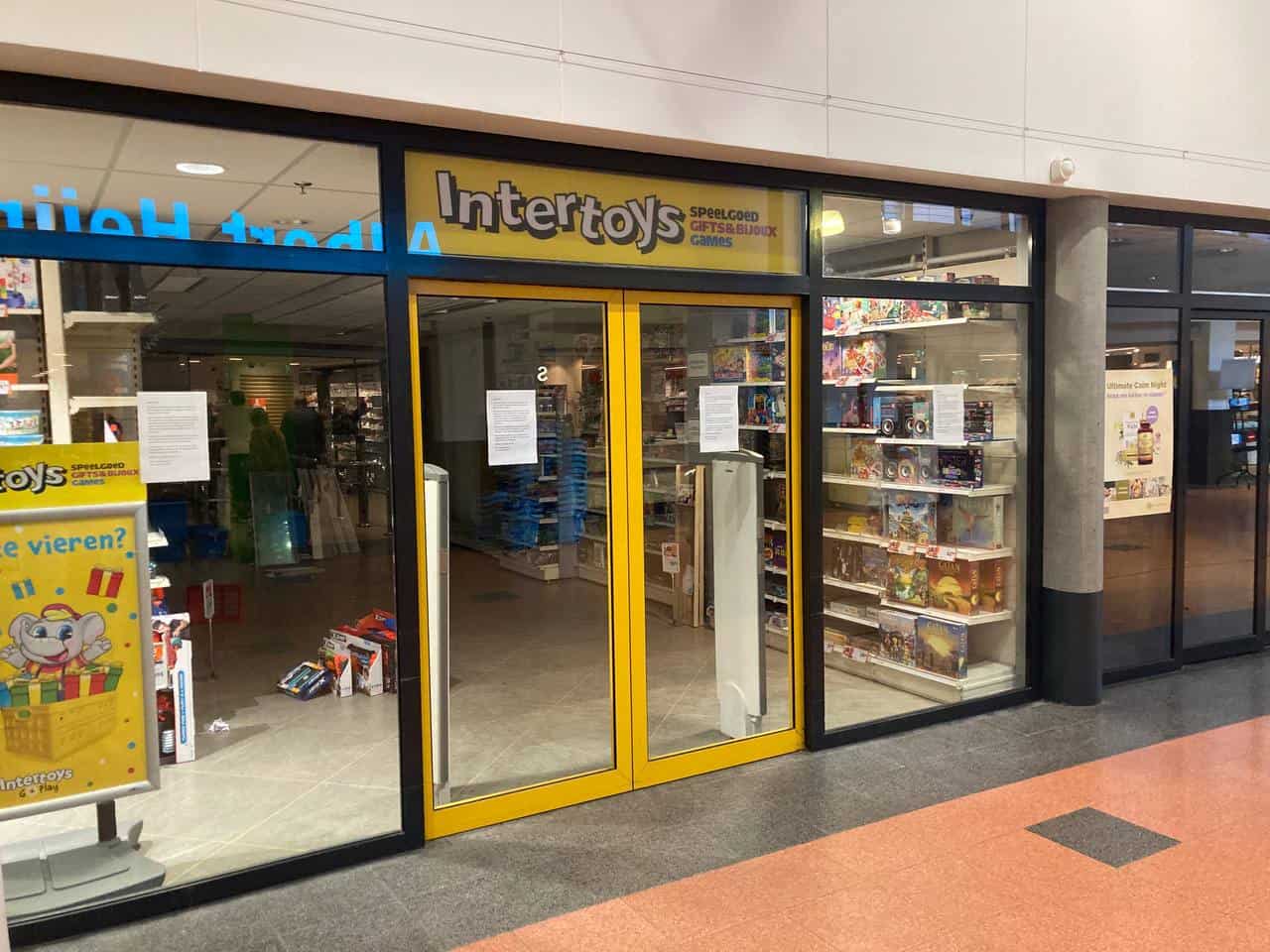 Na 20 jaar valt het doek voor Intertoys in winkelcentrum Beijum - Oozo.nl